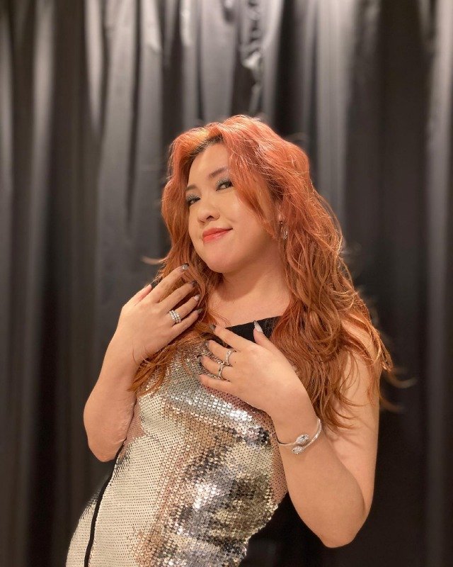 Serrini梁嘉茵奪CHILL CLUB女歌手銀獎 揭7大秘密：擁博士學位、自費設首個大學獎學金