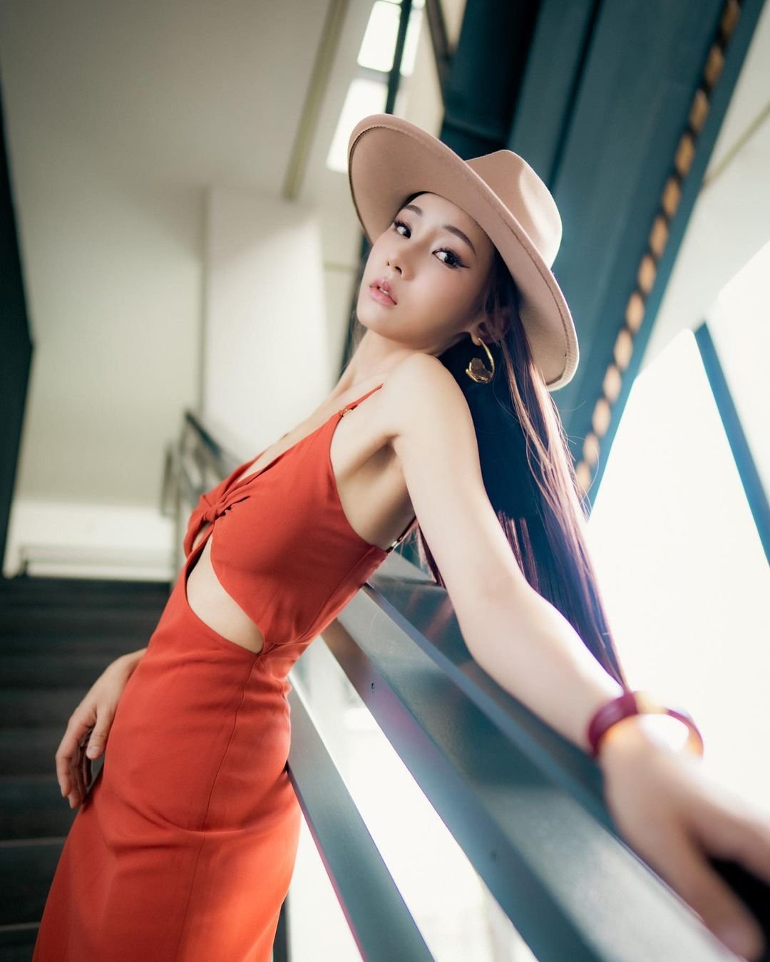 33歲簡淑兒藍帶課程畢業 成績優異網民大讚又靚又叻 | 娛樂資訊 | SundayMore