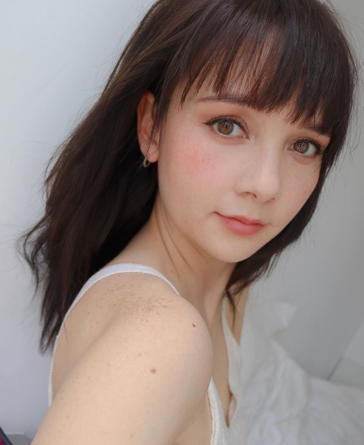 盤點娛樂圈15個最索混血女星 大美人李嘉欣竟是中葡混血兒！ | 娛樂資訊 | SundayMore