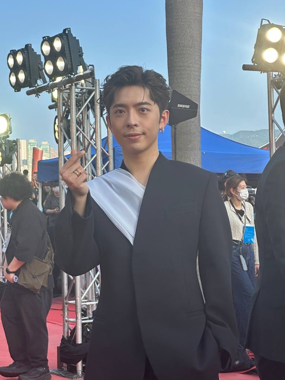 金像獎紅地毯2023｜眾星造型逐個捉！林明禎仙氣十足 Edan似白馬王子