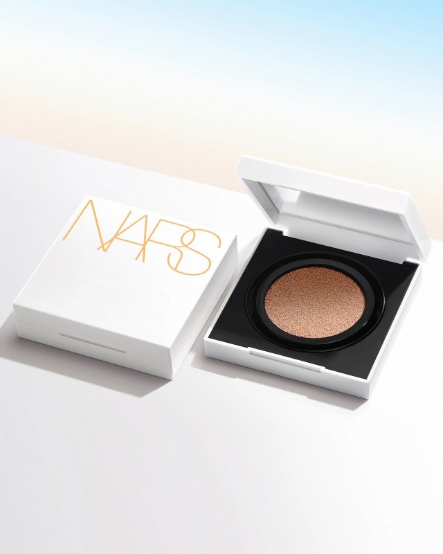 亞洲限定！NARS純白限量版Pure Paradise彩妝系列打造夏日活力純慾妝容